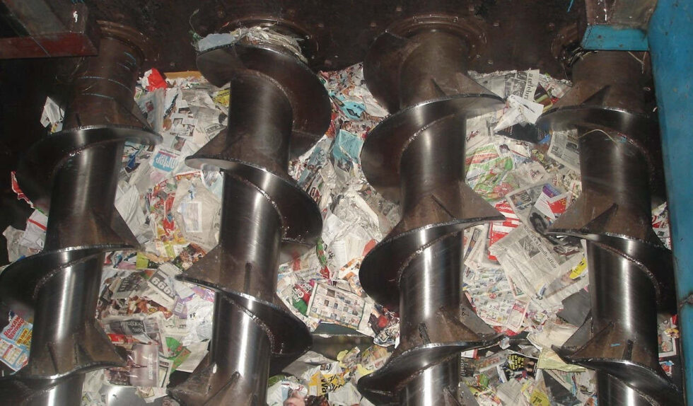 Efficient Plastic Bale Handling Solutions | FMW INDUSTRIES